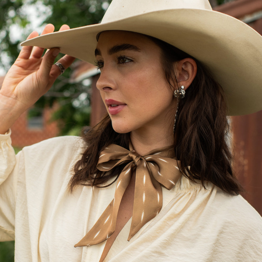 Twilly-Buckstitch – Fringe Scarves