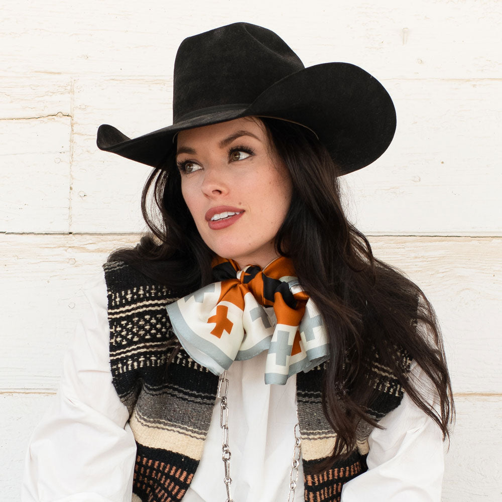 West Texas Buck – Fringe Scarves