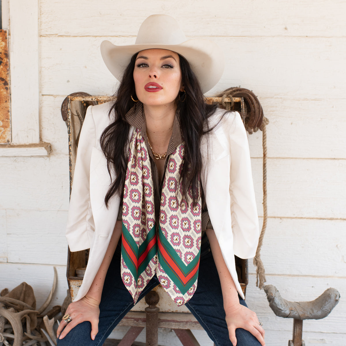 Stuck-Up Steer – Fringe Scarves