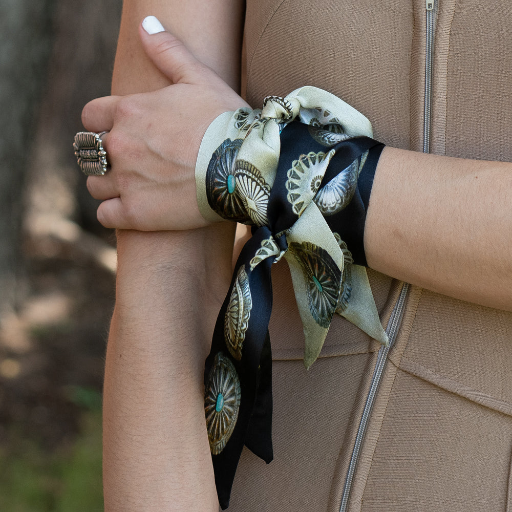 Twilly - Big Concho Black – Fringe Scarves